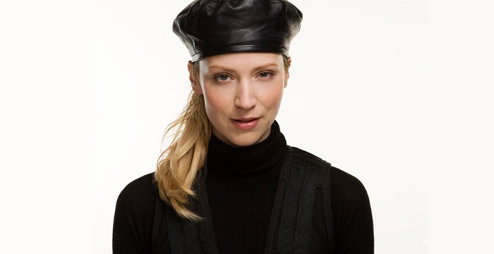 Beth Riesgraf Bio, Early Life, Career, Net Worth and Salary