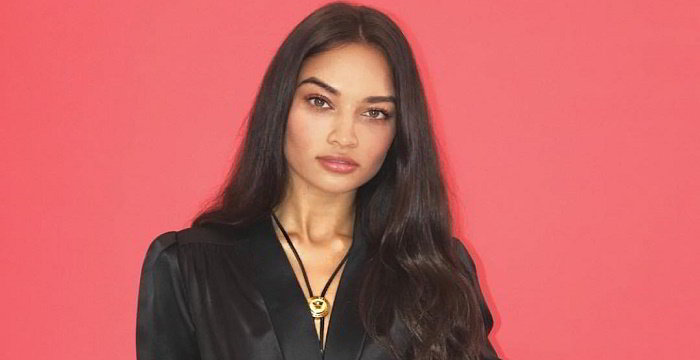 Chloe Bartoli Bio, Early Life, Career, Net Worth and Salary