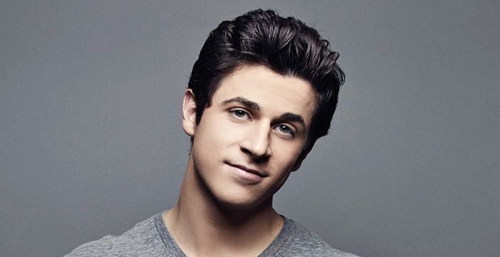 David Henrie Bio, Early Life, Career, Net Worth and Salary