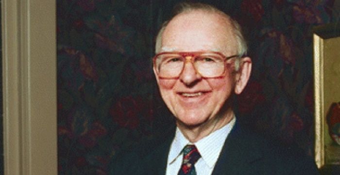 Edwin G. Krebs Bio, Early Life, Career, Net Worth and Salary