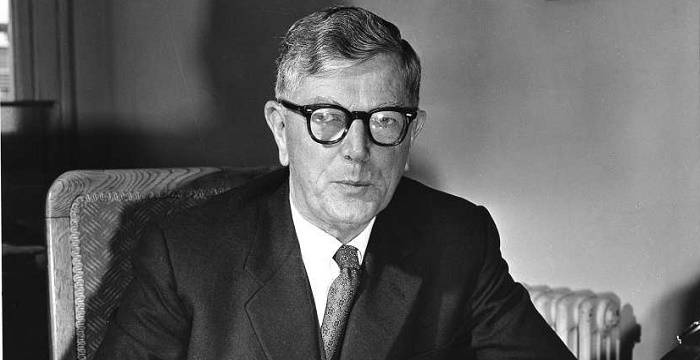 Frank Macfarlane Burnet Bio, Early Life, Career, Net Worth and Salary