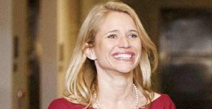 Janna Ryan Bio, Early Life, Career, Net Worth and Salary