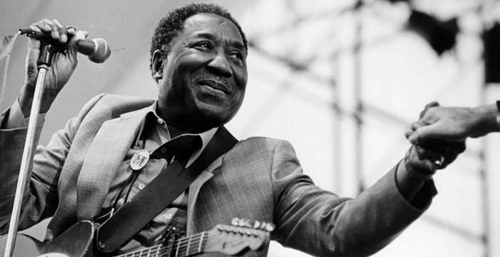 Muddy Waters Bio, Early Life, Career, Net Worth and Salary