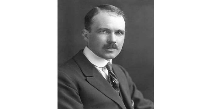 Sir William Lawrence Bragg Bio, Early Life, Career, Net Worth and Salary