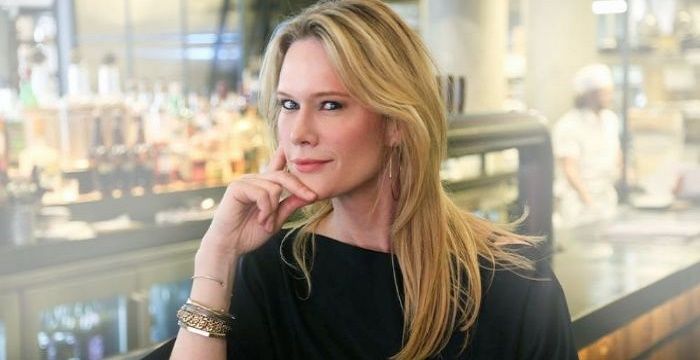 Stephanie March Bio, Early Life, Career, Net Worth and Salary