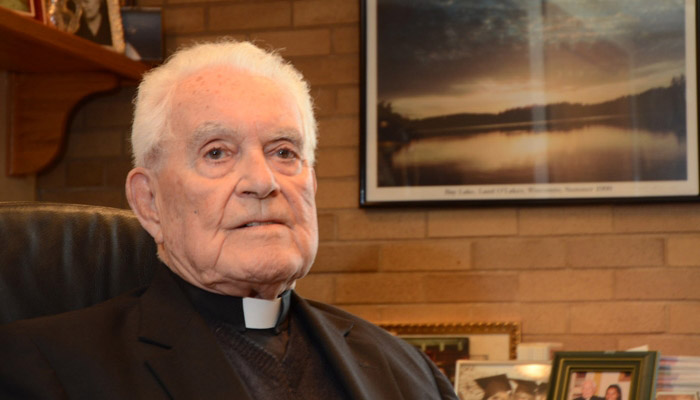 Theodore Hesburgh Bio, Early Life, Career, Net Worth and Salary