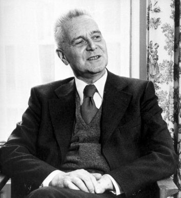 Jan Tinbergen Bio, Early Life, Career, Net Worth and Salary